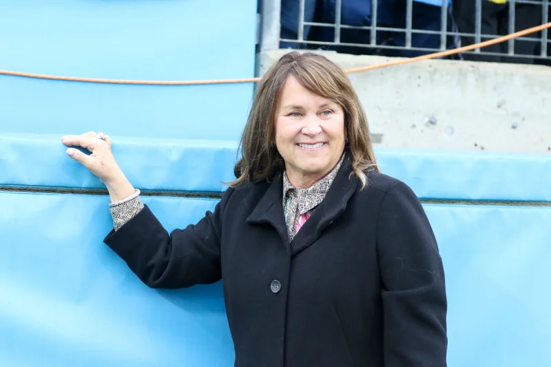 Big Investments Leave Amy Adams Strunk with 'Zero Issues' For Titans