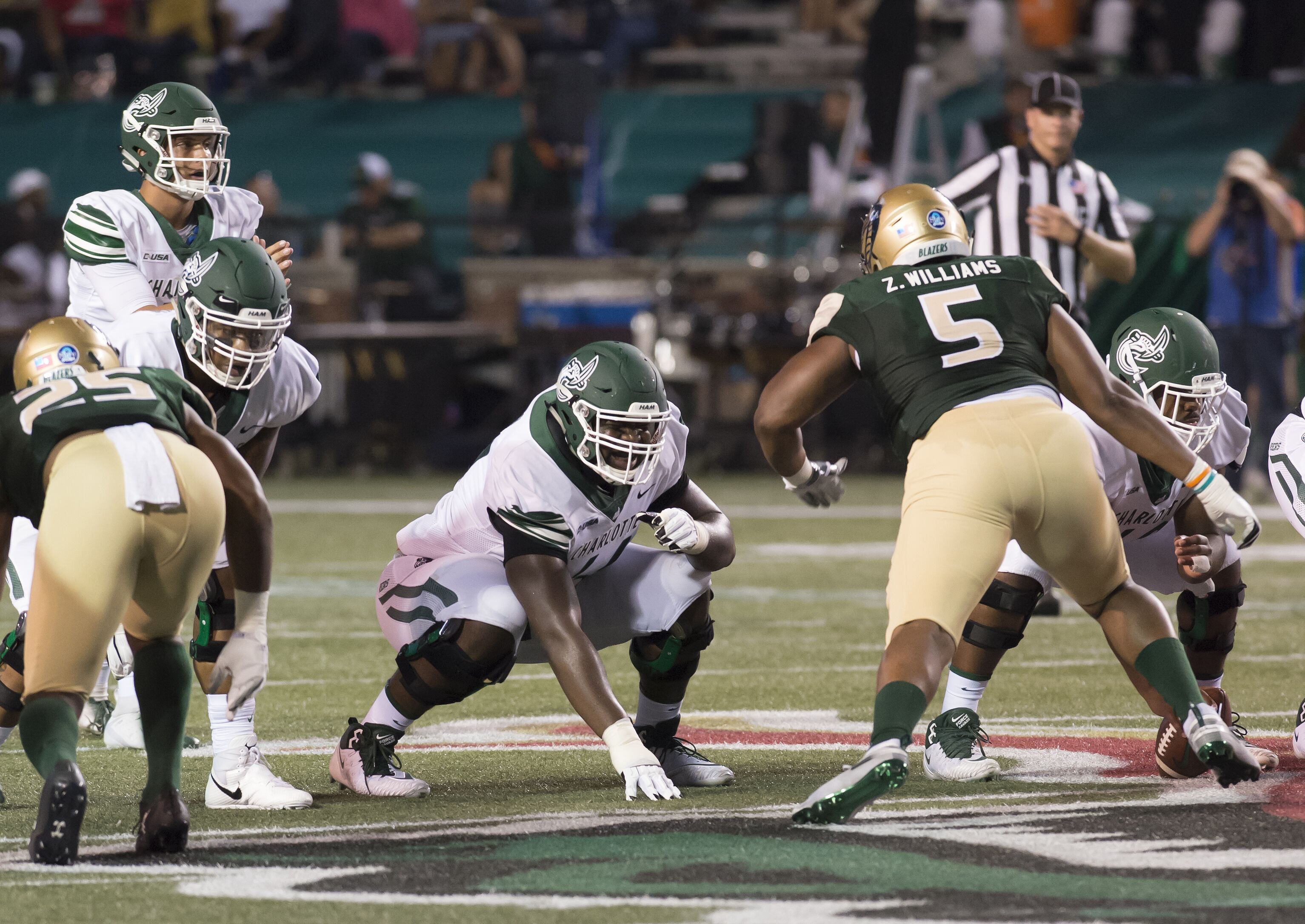 Third-rounder Nate Davis in line to win Titans' right guard job