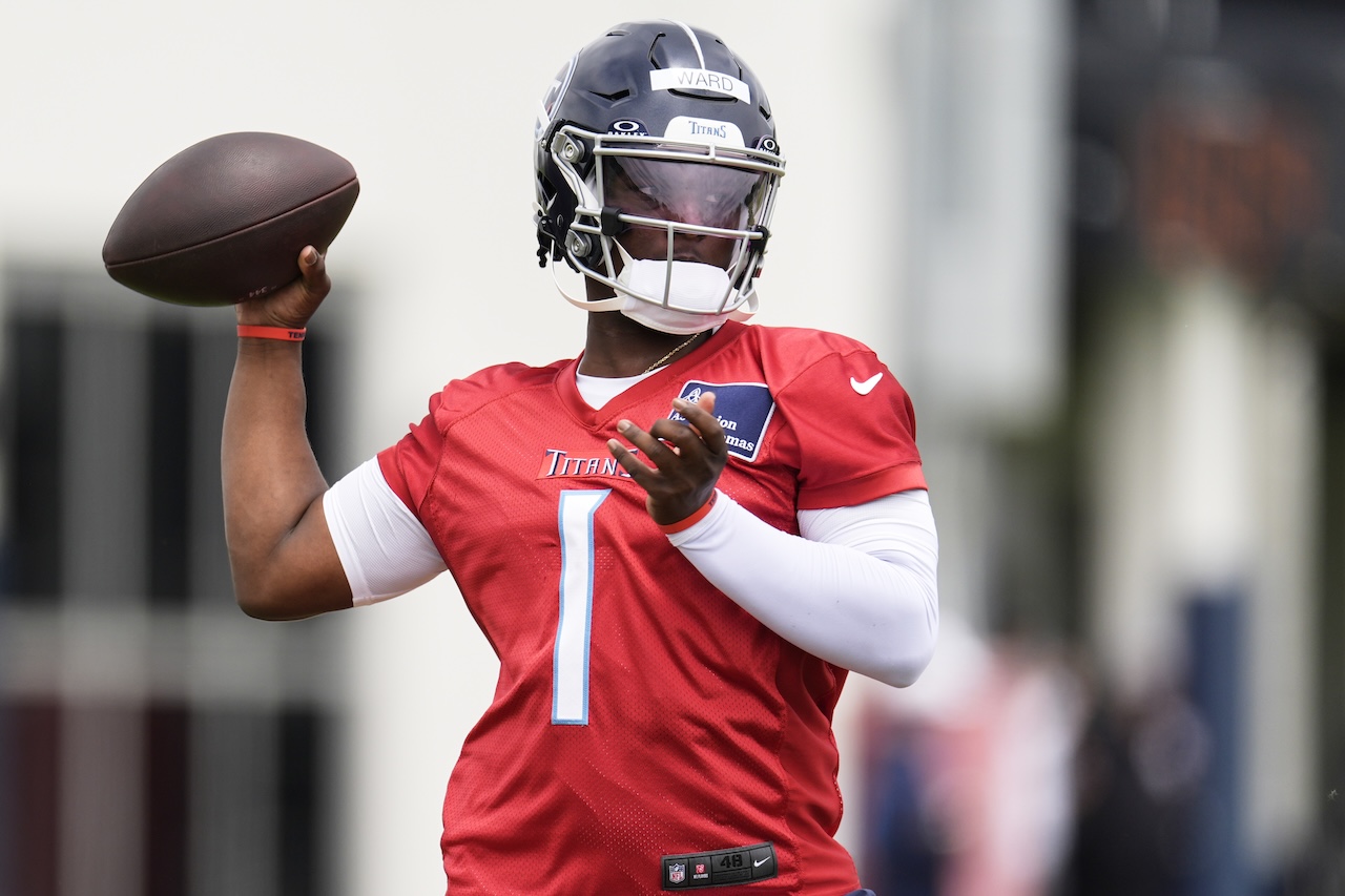 First Look at Titans' Cam Ward: The Ball is Out Fast